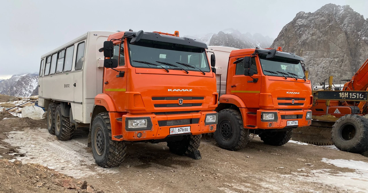 Kırgızistan’ın Togolok yatağına yeni bir ağır madencilik ekipmanı ...